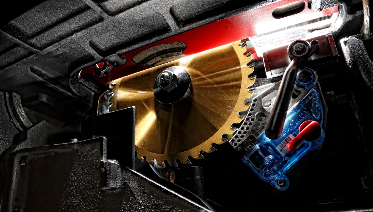 The Safest Table Saws - Stops On Contact With Skin | SawStop